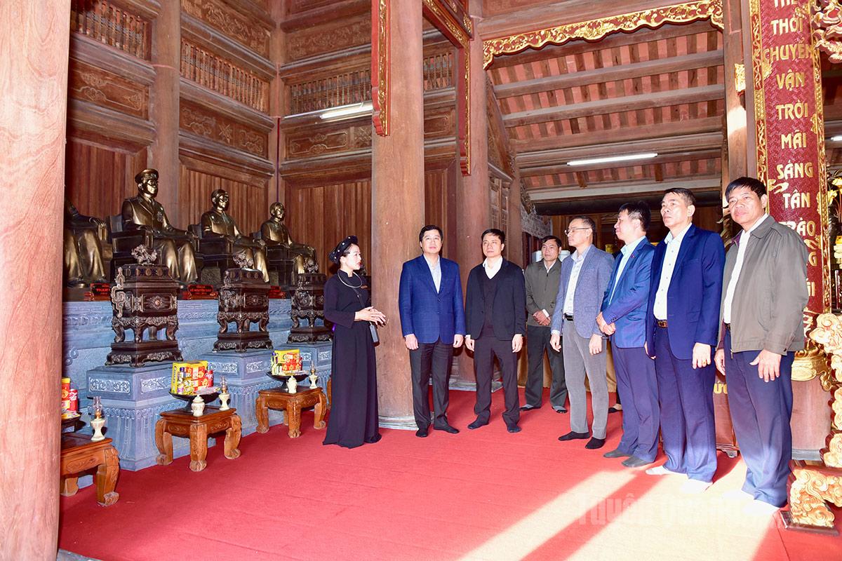 Đoàn công tác Thanh tra Chính phủ về nguồn tại Khu di tích Quốc gia đặc ...